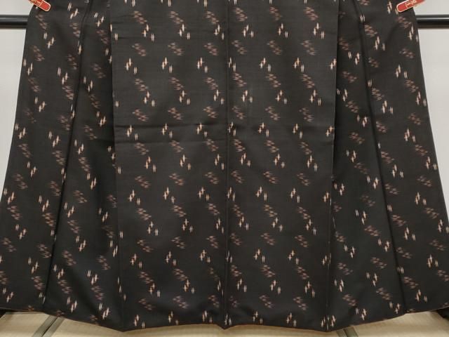 平和屋本店○極上 国指定重要無形文化財 本場久米島紬 手織 証紙付き