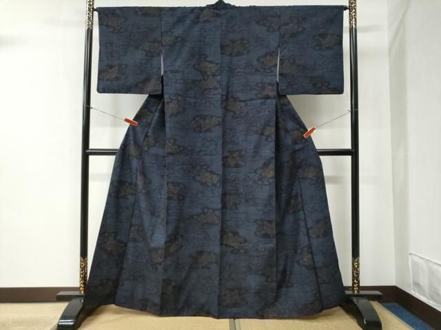 平和屋着物○本場結城紬 重要無形文化財 80亀甲 霞草花文 正絹 逸品