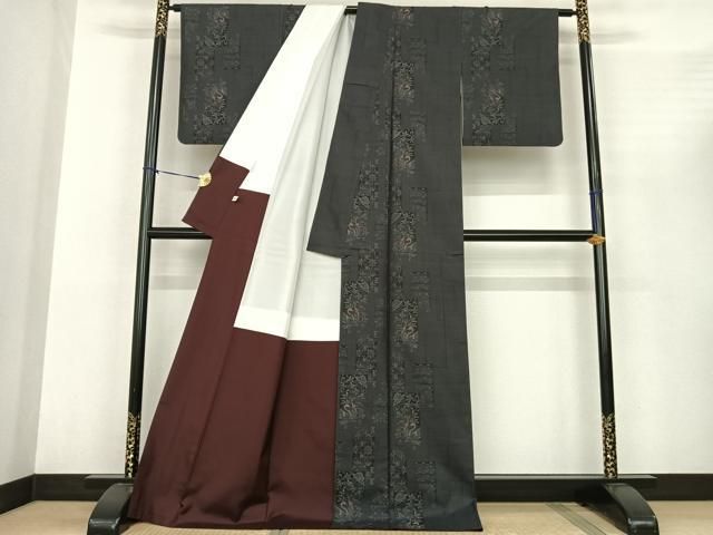 平和屋着物○本場大島紬 カタス9マルキ 色紙花鳥文 正絹 逸品
