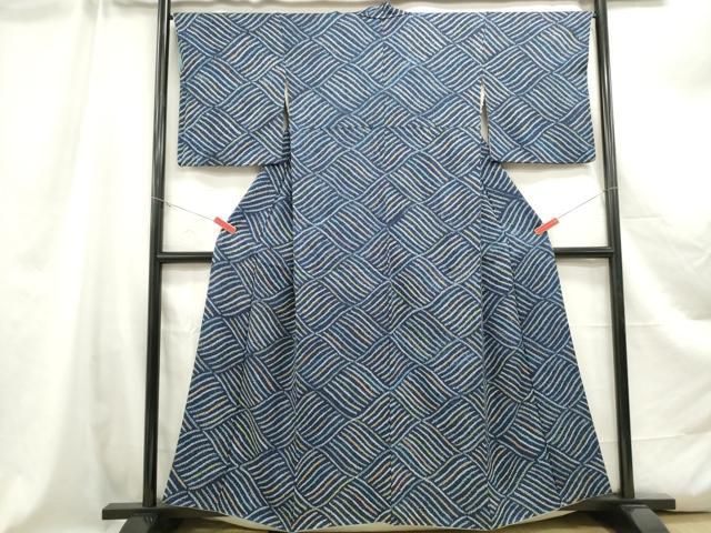 平和屋着物●上質な小紋　縞　正絹　逸品　未使用　AABB6370zg 平和屋着物□上質な小紋 総絞り よろけ縞 正絹 逸品 DABA9375qa - メルカリ