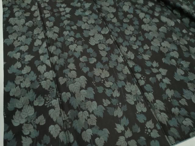 平和屋着物○本場大島紬 9マルキ 南天蔦の葉花文 正絹 逸品 CABB4539yc