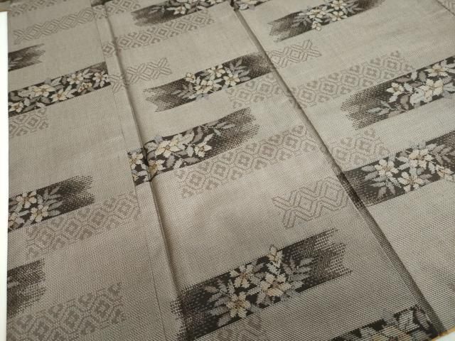 平和屋着物○本場大島紬 9マルキ 横段草花文 正絹 逸品 DABB0343ud