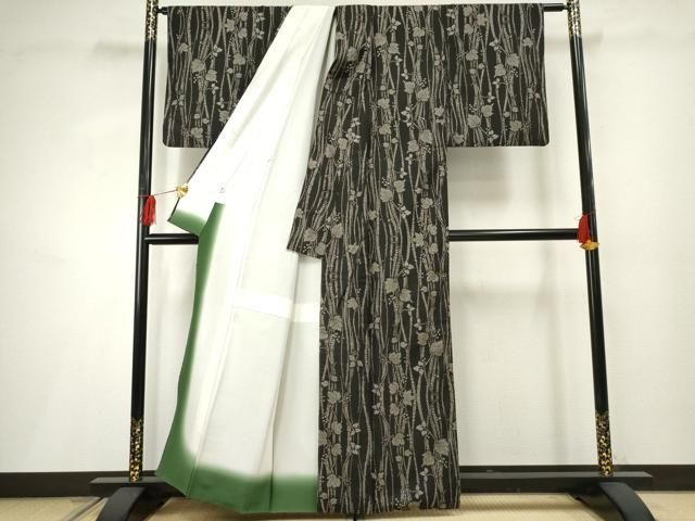 平和屋着物○本場大島紬 泥染め 一元7マルキ 南天蔦の葉文 正絹 逸品