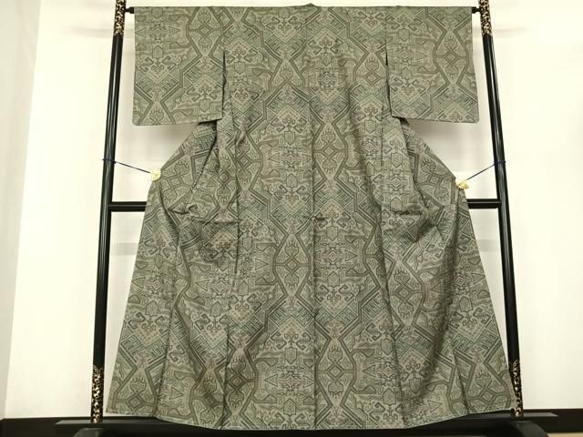 平和屋着物○本場大島紬 一元絣 幾何学文様 正絹 逸品 未使用