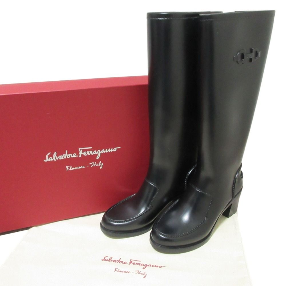 美品 Salvatore Ferragamo サルヴァトーレフェラガモ ガンチーニレイン