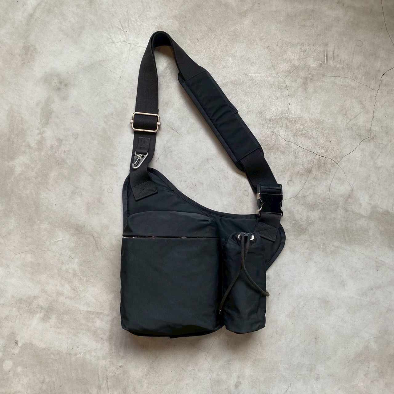 SOE ソーイ ショルダーバッグ メンズ 【古着】【中古】 soe』ソーイ ショルダーバッグ - メルカリ