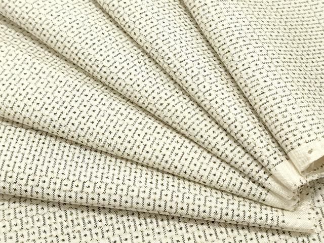 平和屋着物○男性 本場大島紬 反物 着尺 アンサンブル 白大島 100亀甲