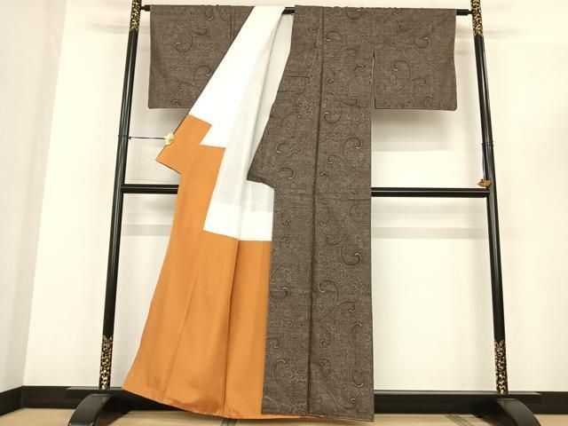 平和屋着物○本場大島紬 カタス9マルキ 唐草文 正絹 逸品 未使用