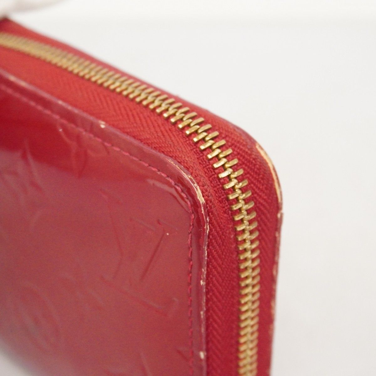 6ab0537-k】ルイヴィトン 長財布 ヴェルニ ジッピーウォレット M91981