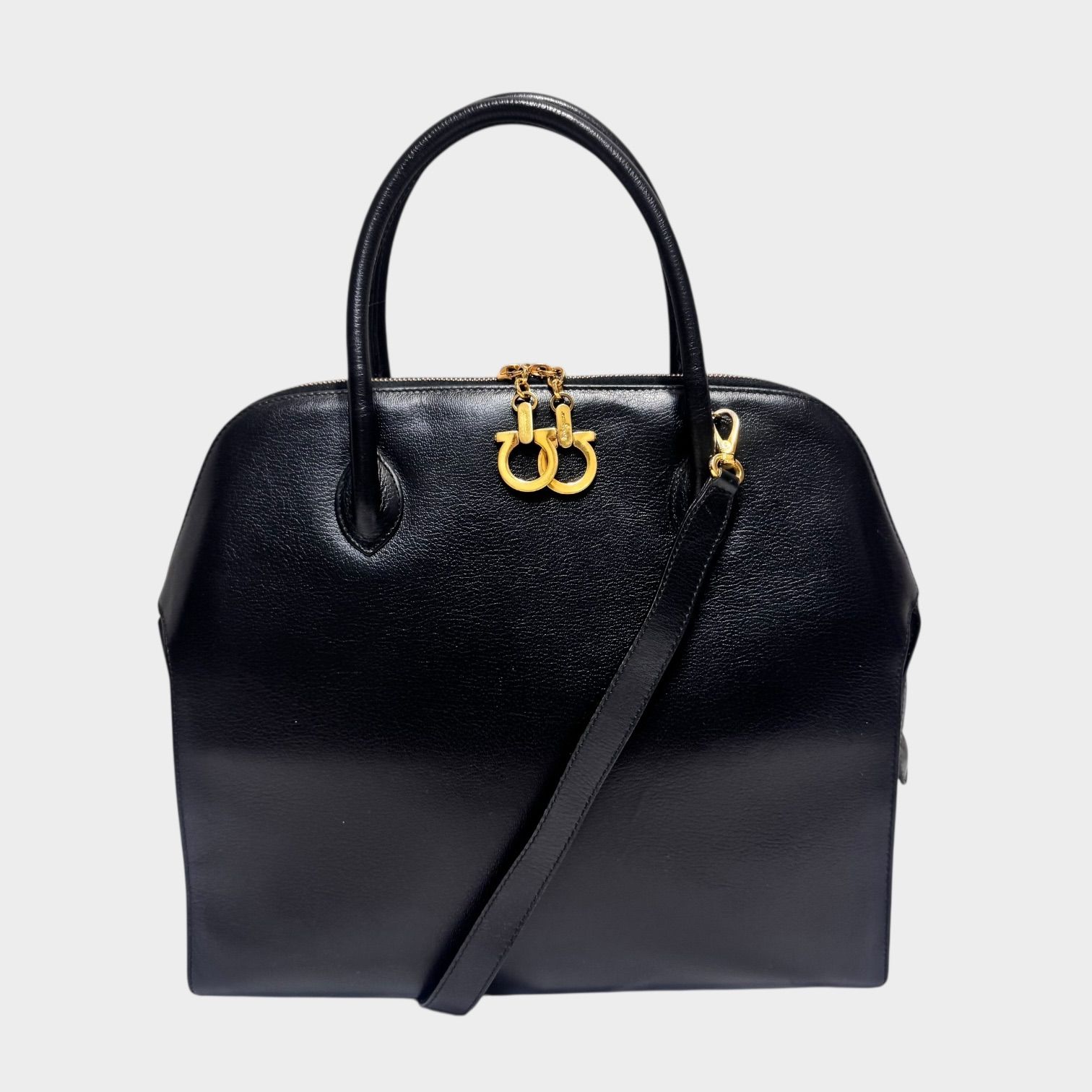 超美品！Salvatore Ferragamo サルヴァトーレフェラガモ ガンチーニ