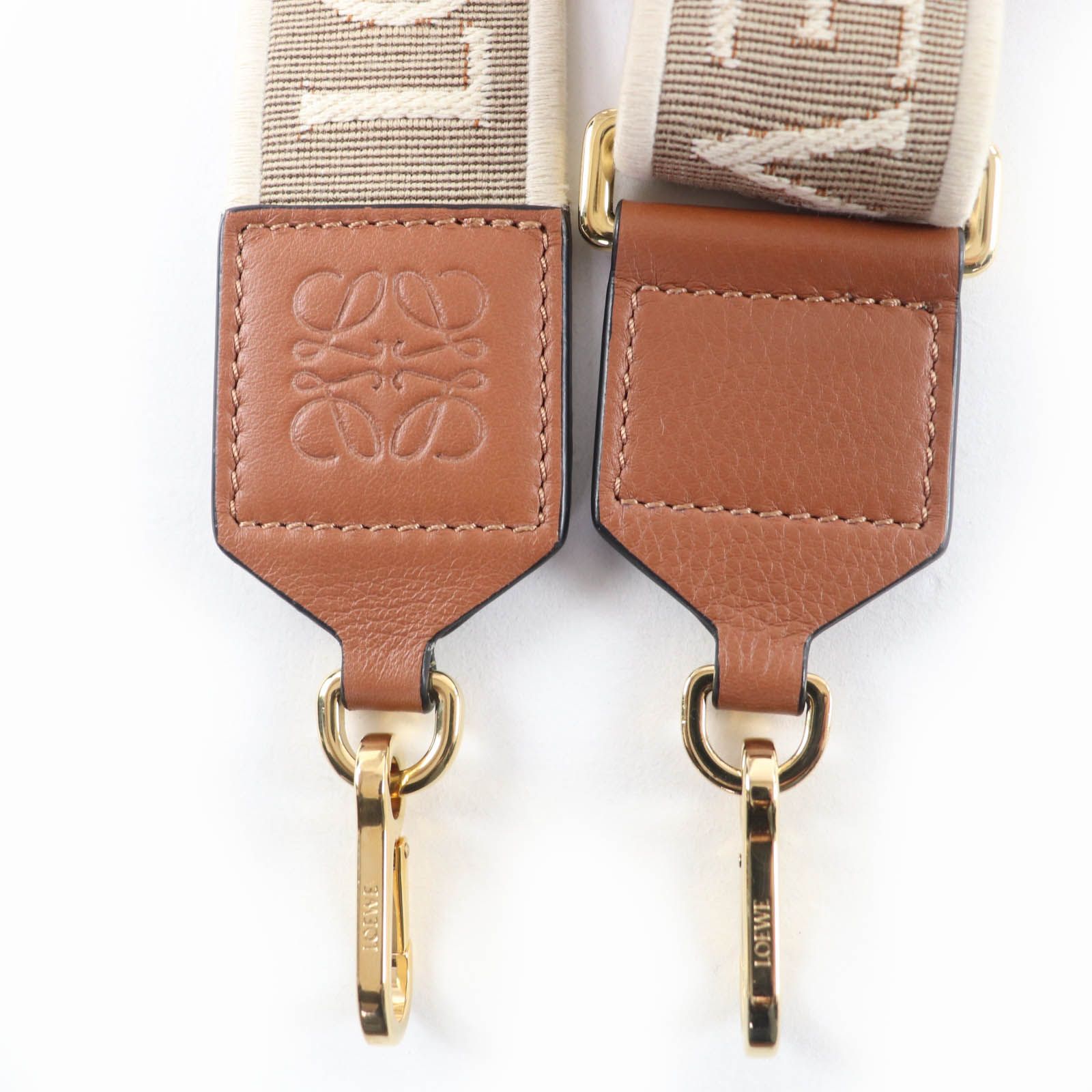 極美品☆LOEWE ロエベ C073T87X01 アナグラム ストラップ レザー