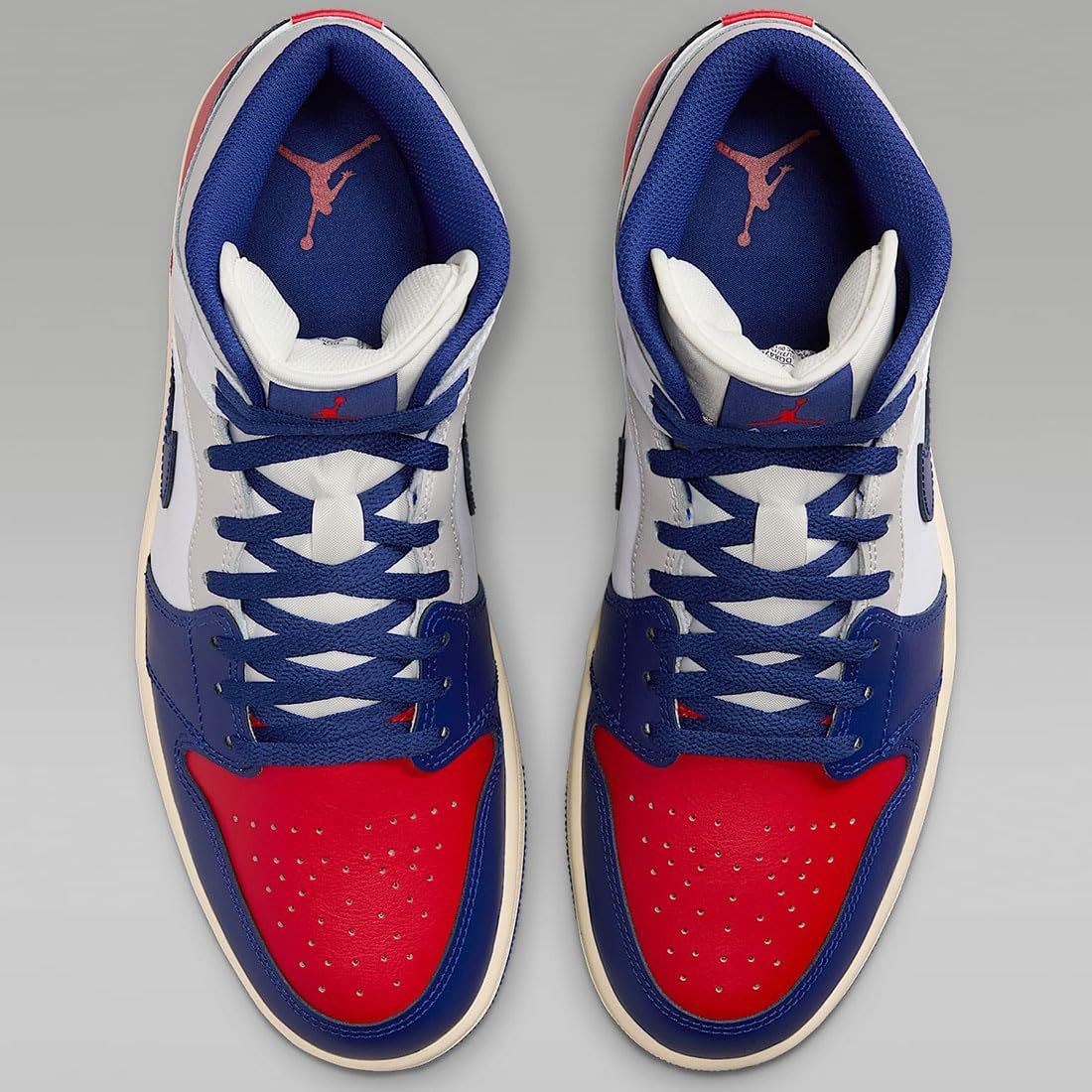 ナイキ] エア ジョーダン 1 ミッド AIR JORDAN 1 MID ホワイト