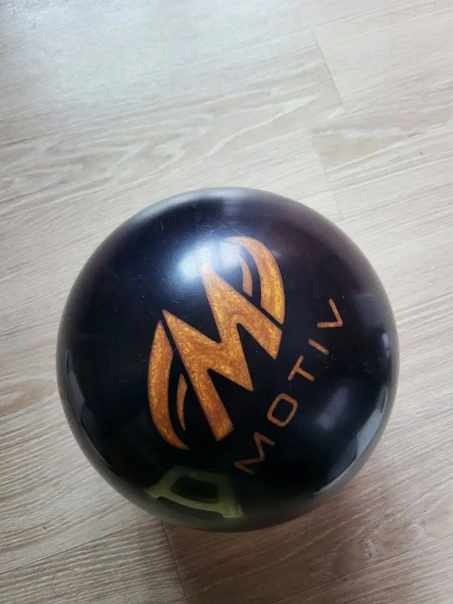 ウールTシャツ ヴェノム ブラック 15p ボーリング 出品 - メルカリ