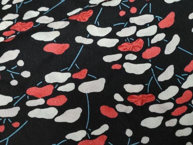 平和屋着物□上質な小紋 絞り 木の実枝葉文 黒地 正絹 逸品 CAAZ5929ev