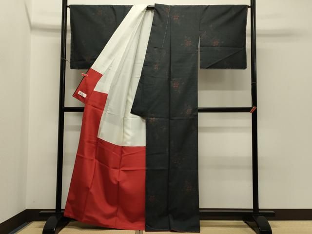 平和屋着物□本場大島紬 9マルキ 草花文 やまと誂製 正絹 逸品 未使用