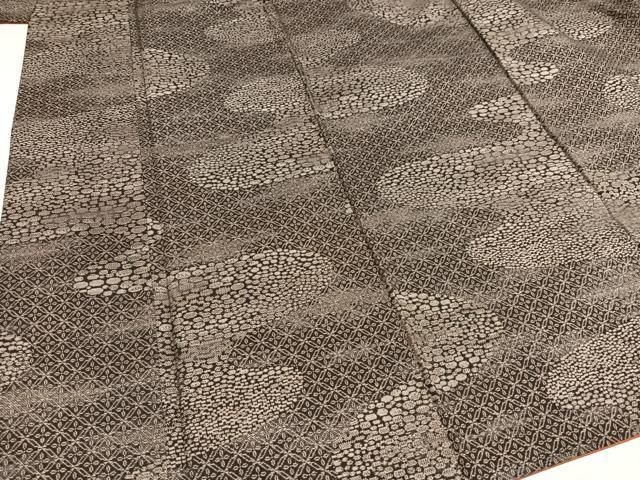 平和屋着物▽本場大島紬 カタス9マルキ 霞花文 正絹 逸品 AABE8893ph