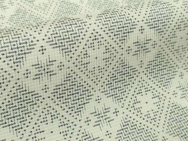 平和屋本店○極上 本場大島紬 白大島 7マルキ 花菱文 逸品 DZAB3447kh6