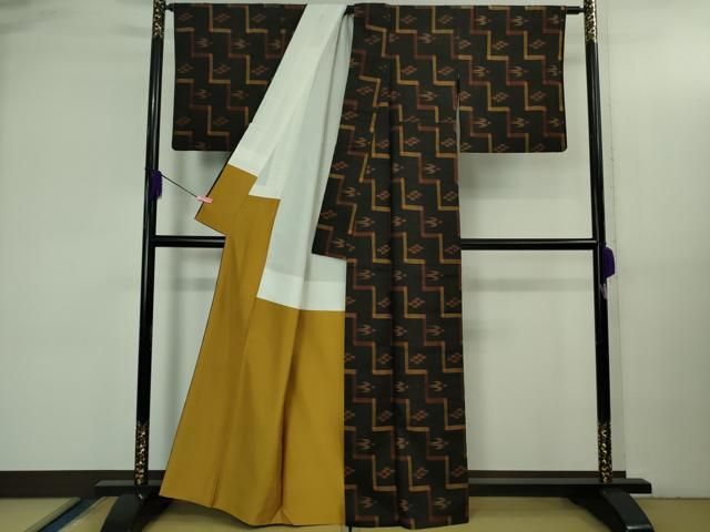 平和屋本店○極上 銀座 志ま亀 国指定重要無形文化財 本場久米島紬