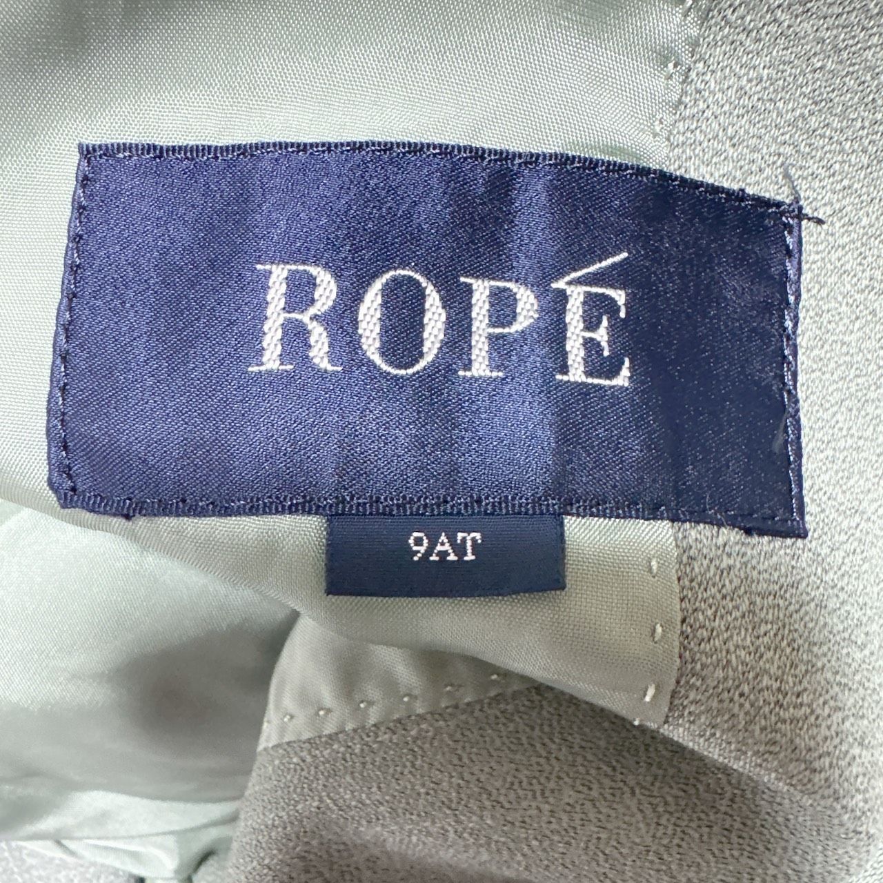 Z1543ROPE ロペ スカートスーツ セットアップ グリーン レディース サイズ 9AT , 63-90 - メルカリ