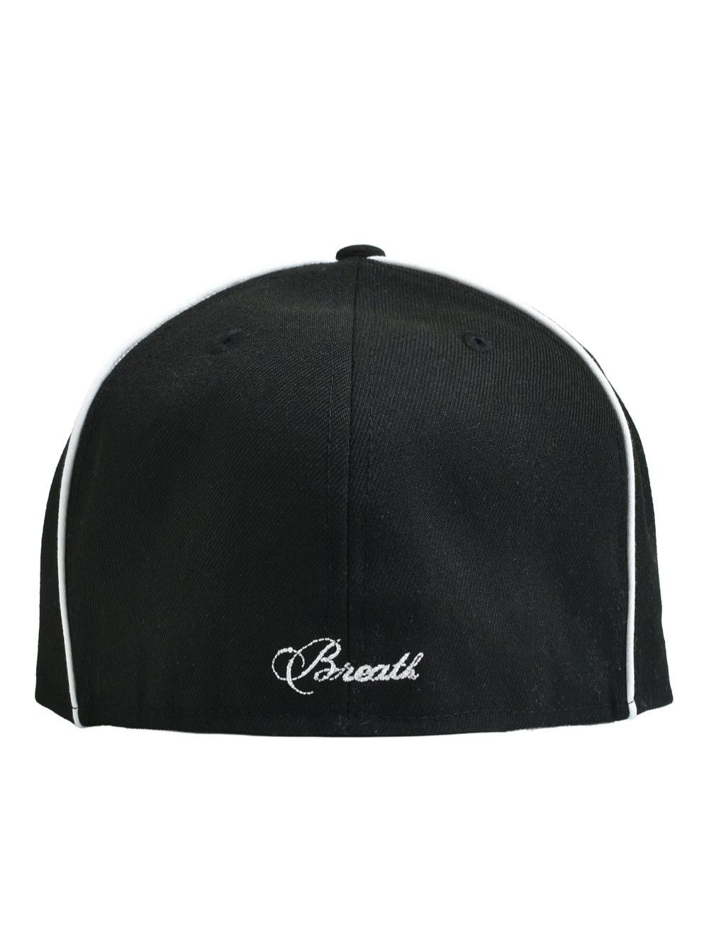 BREATH × NEW ERA / script logo piping 59fifty - メルカリ