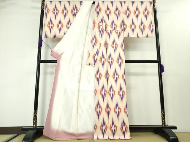 平和屋着物□極上 BANKANわものや 色無地 菱地紋 薄桜色地