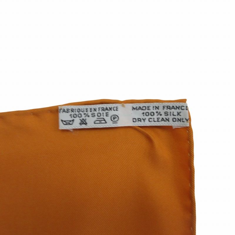エルメス HERMES カレ90 Au FIL de la SOIE 絹糸の赴くままに エルメス HERMES カレ90 Au FIL de la SOIE 絹糸の赴くままに
