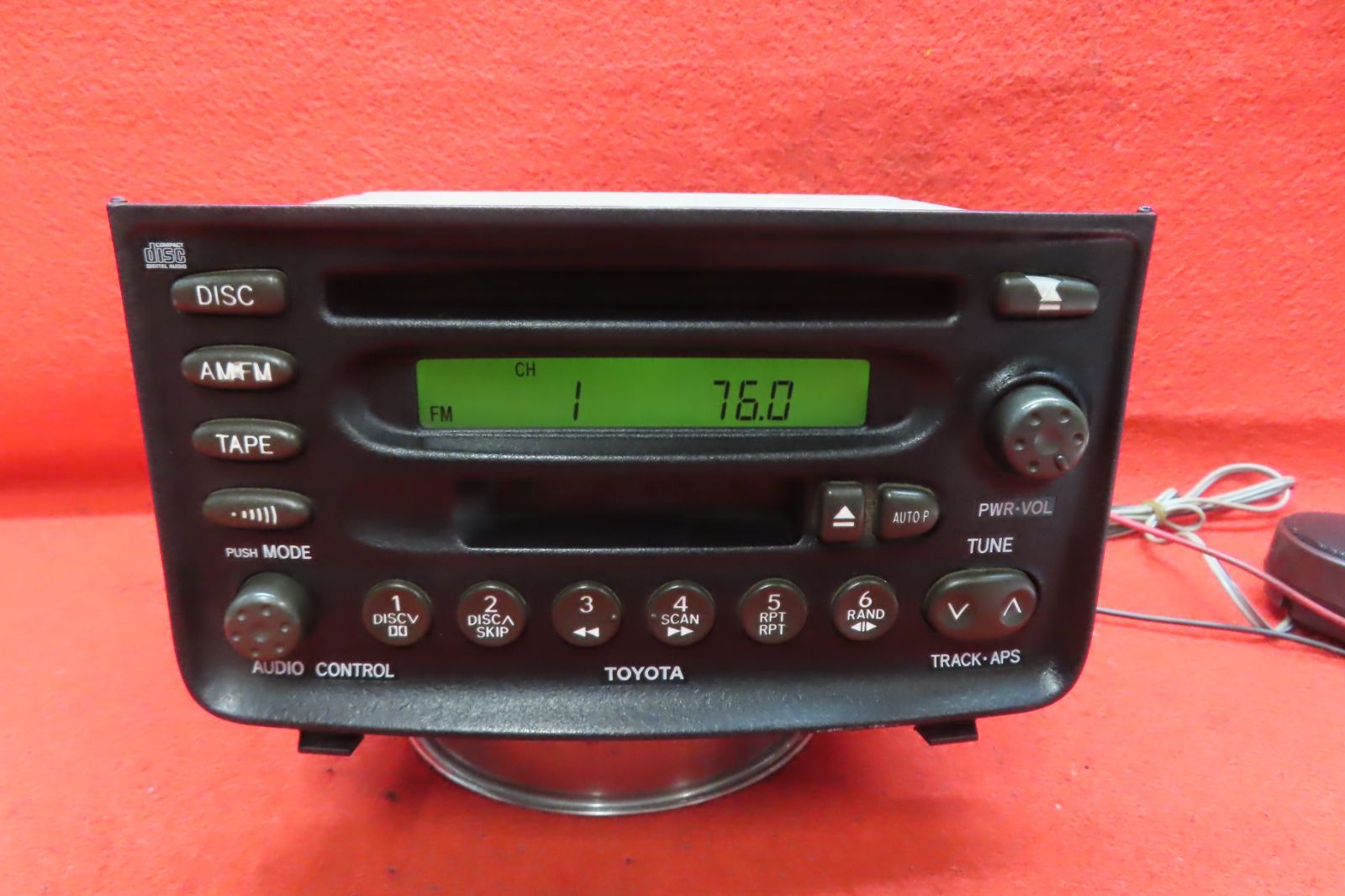 ＊CS1424＊動作保証付/トヨタ純正 NCP21ファンカーゴ 86120-52090-C0/FH-M9696ZT CD カセットプレーヤー ...