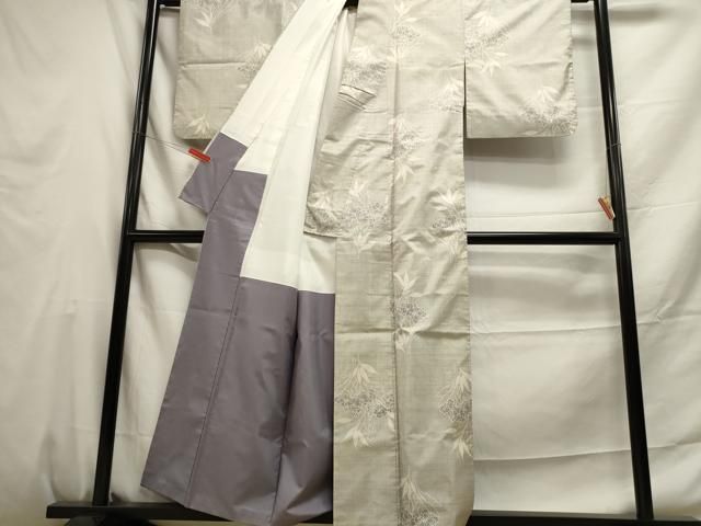 平和屋本店□極上 本場大島紬 葡萄蔦の葉文 大山謹製 胡桃染色