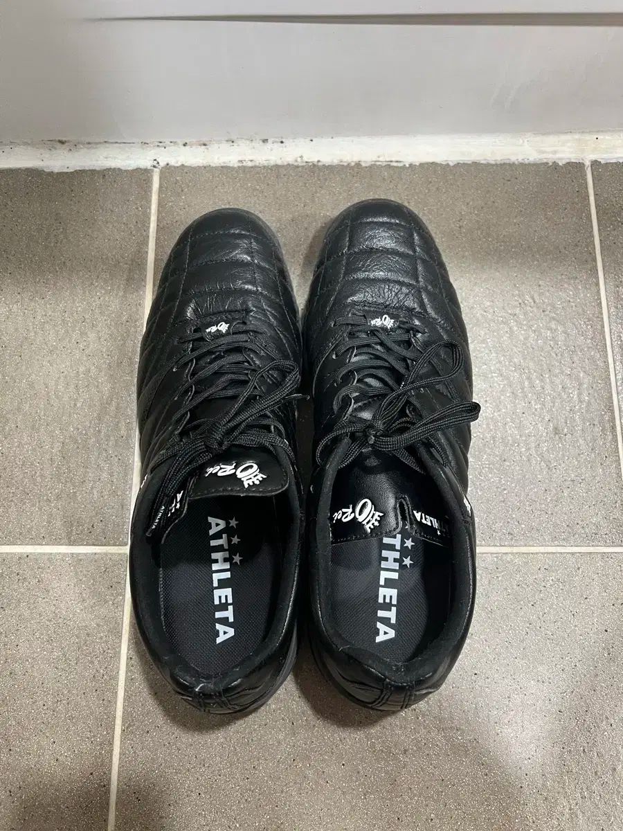 【雷市場（ポンジャン）商品韓国直送】 ATHLETA(アスレタ) a005 270 サイズ 出品 - メルカリ