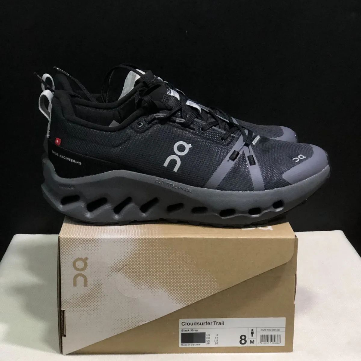 【新品未使用】ON クラウドティルト Cloudtilt Trauk スニーカー 男女兼用 快適 耐久 通気性 ランニングシューズ ブラック ...