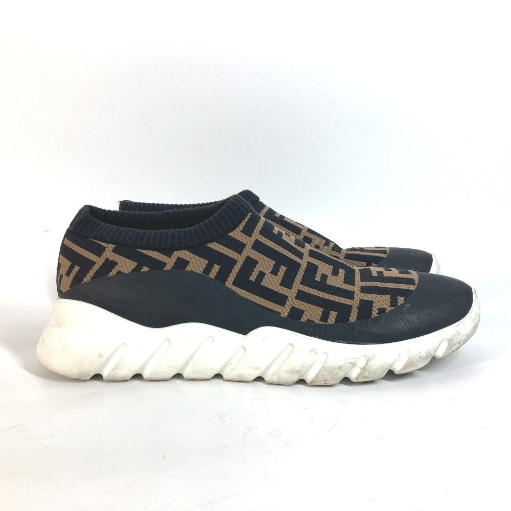 FENDI フェンディ スニーカー ズッカ スリッポン 7E1254 FENDI フェンディ スニーカー ズッカ スリッポン 7E1254