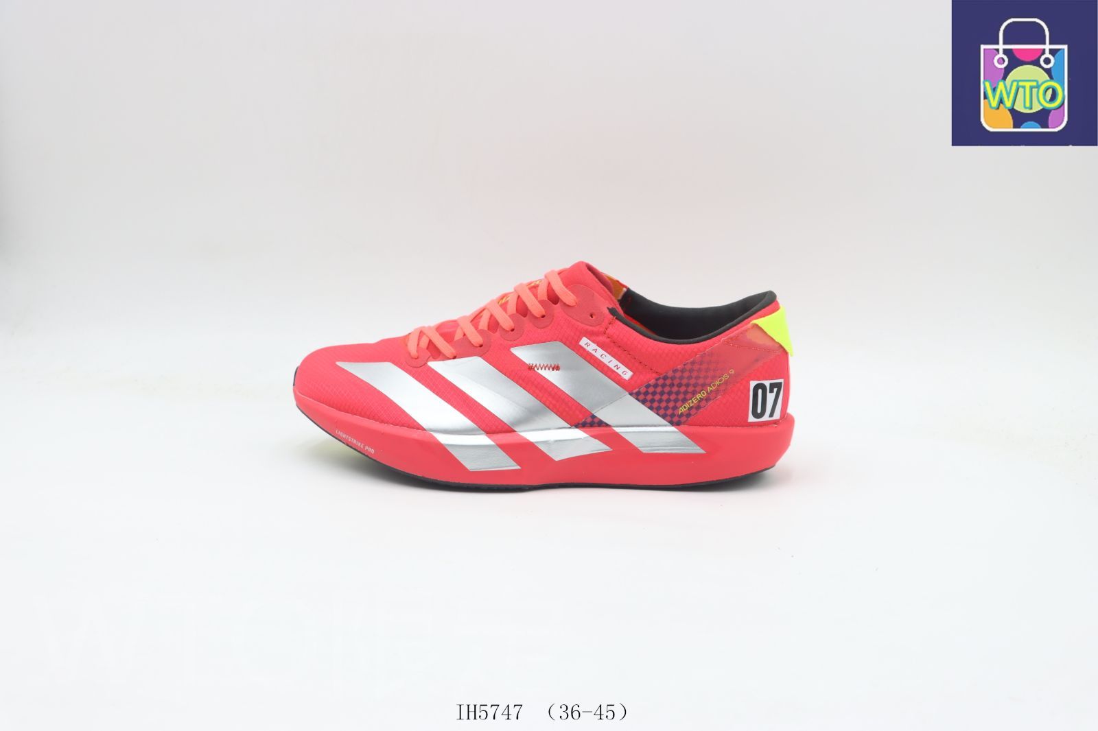 【今日特価】Adidas アディダス アディダスランニングシューズ レッドシルバー IH5747-WTO輸入1 - メルカリ