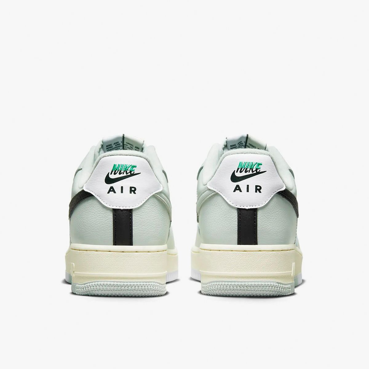 ナイキ] エア フォース 1 '07 LV8 [AIR FORCE 1 '07 LV8