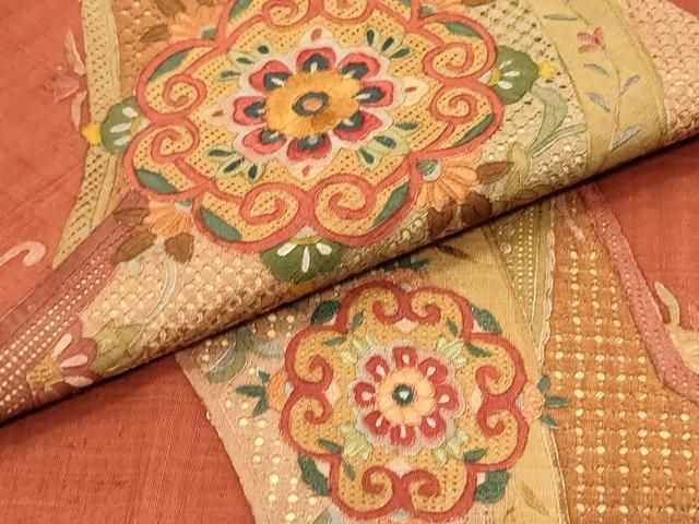 平和屋着物○中国三大刺繍 スワトウ刺繍 汕頭刺繍 相良刺繍 総刺繍