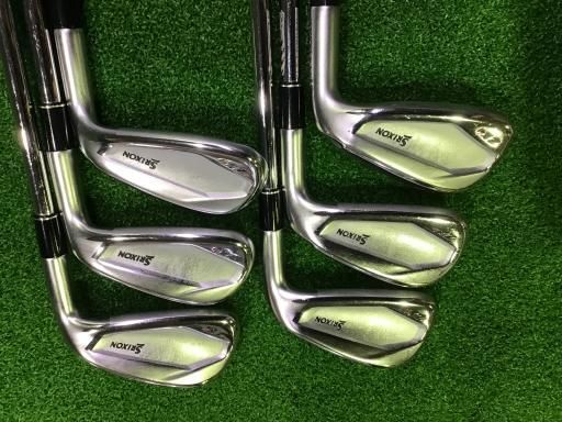中古】 ダンロップ SRIXON ZX4 6S アイアンセット IR NS PRO ZELOS 8