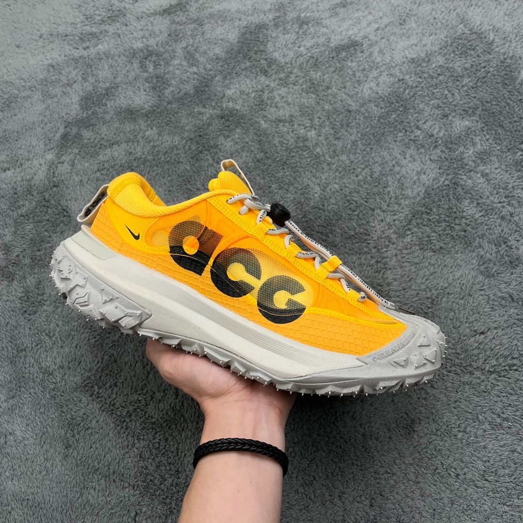 大特価 [ナイキ] ACG マウンテン フライ 2 ロー ACG MOUNTAIN FLY 2 LOW ライトアイアンオール/フラット ...