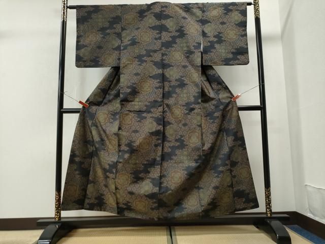 平和屋着物□本場大島紬 7マルキ 泥染め 吉祥花文 正絹 逸品 未