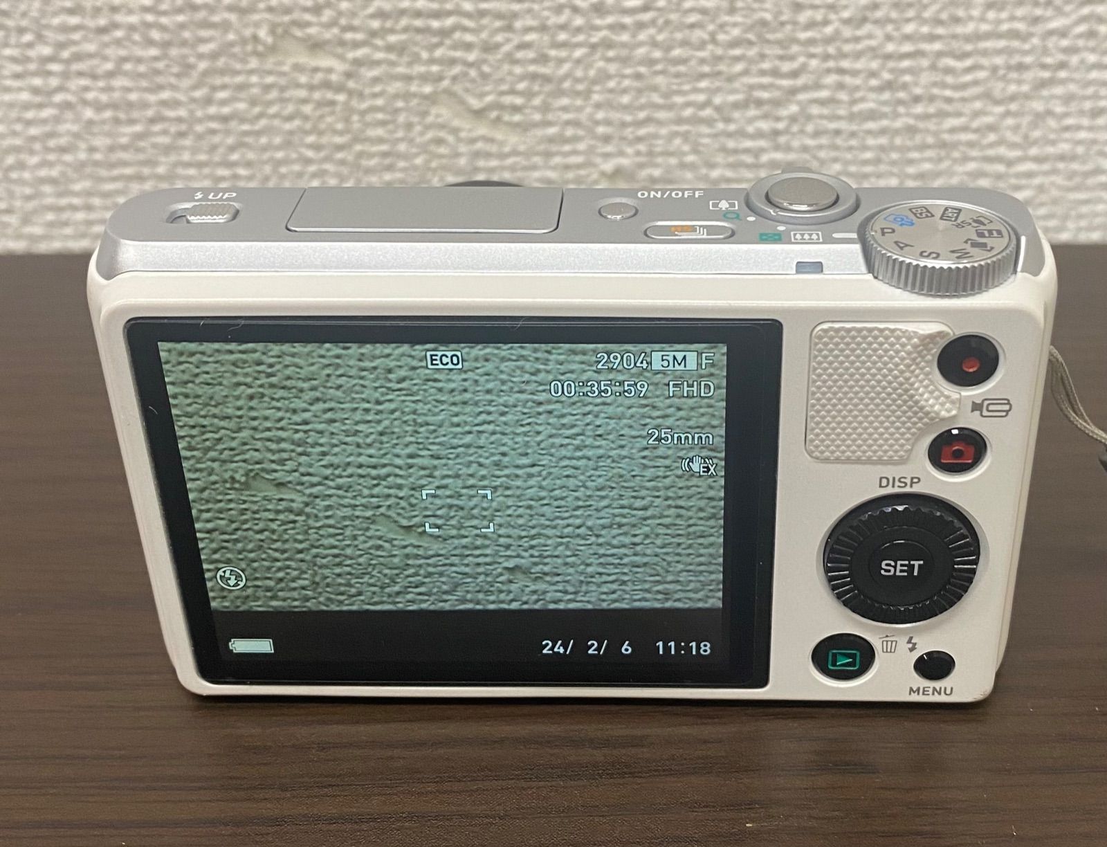 CASIO HIGH SPEED EXILIM EX-ZR850 ジャンク カシオ (担当 五十嵐) - メルカリ