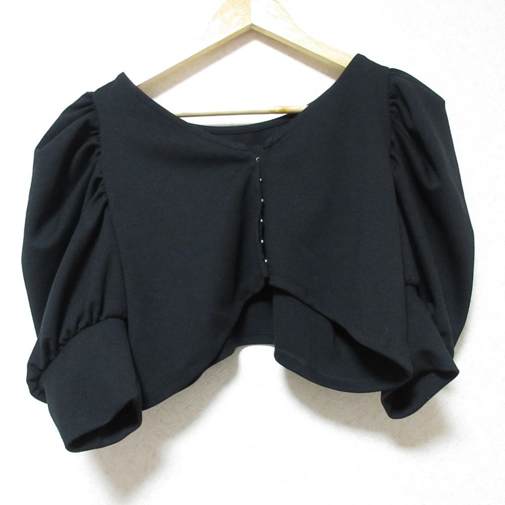 美品 22AW AMERI アメリ 3WAY VOLUME SLEEVE LAYERED TOP ショートトップス カーディガン シアータンクトップ セット F ブラック レディース 古着 ...