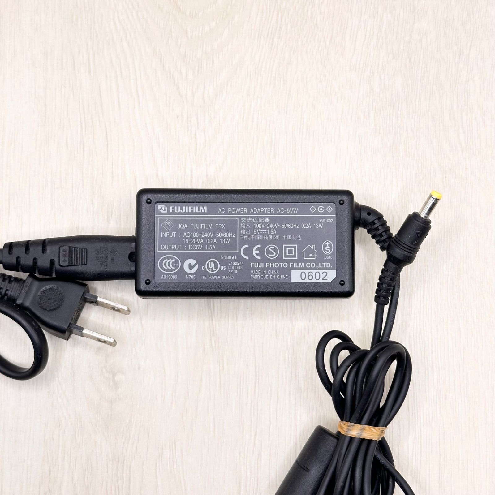 FUJIFILM AC-5VW フジフィルム 富士フイルム ACパワーアダプター ACアダプタ デジカメ デジタルカメラ ファインピクス ...