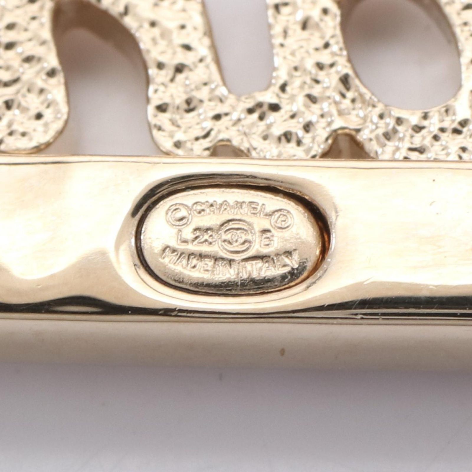 シャネル CHANEL その他アクセサリー ロゴ シャンパンゴールド シャネル CHANEL その他アクセサリー ロゴ シャンパンゴールド