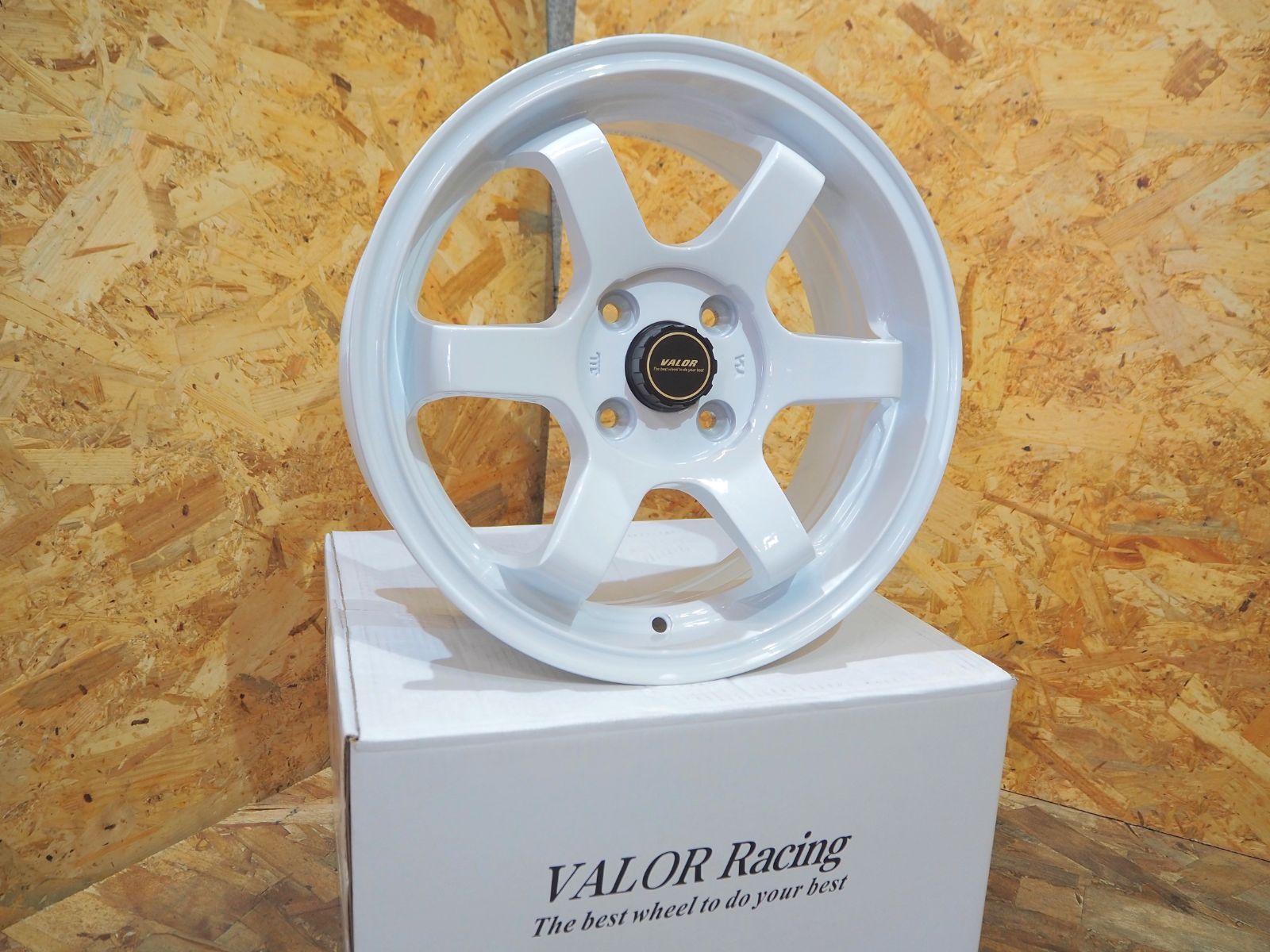 ★逆ゾリ★195/50R15 6.5J+38 4H100 人気6本スポーク 深リム軽量 TOYO R1R 新品ハイグリップタイヤホイールセット1台分 bB サクシード プロボックス キューブ ...