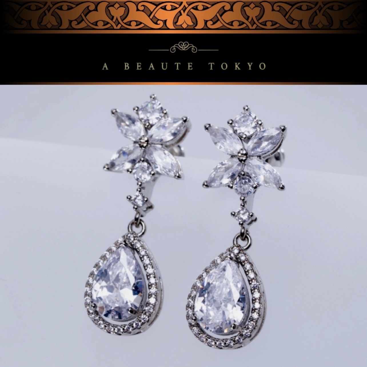 新品 輝き保証 ドロップ スイング ピアス SONAダイヤモンド シルバー silver925 ジュエリーポーチ 保証書 モアサナイト 社交ダンス 発表会 CZ プレゼント ギフト - メルカリ