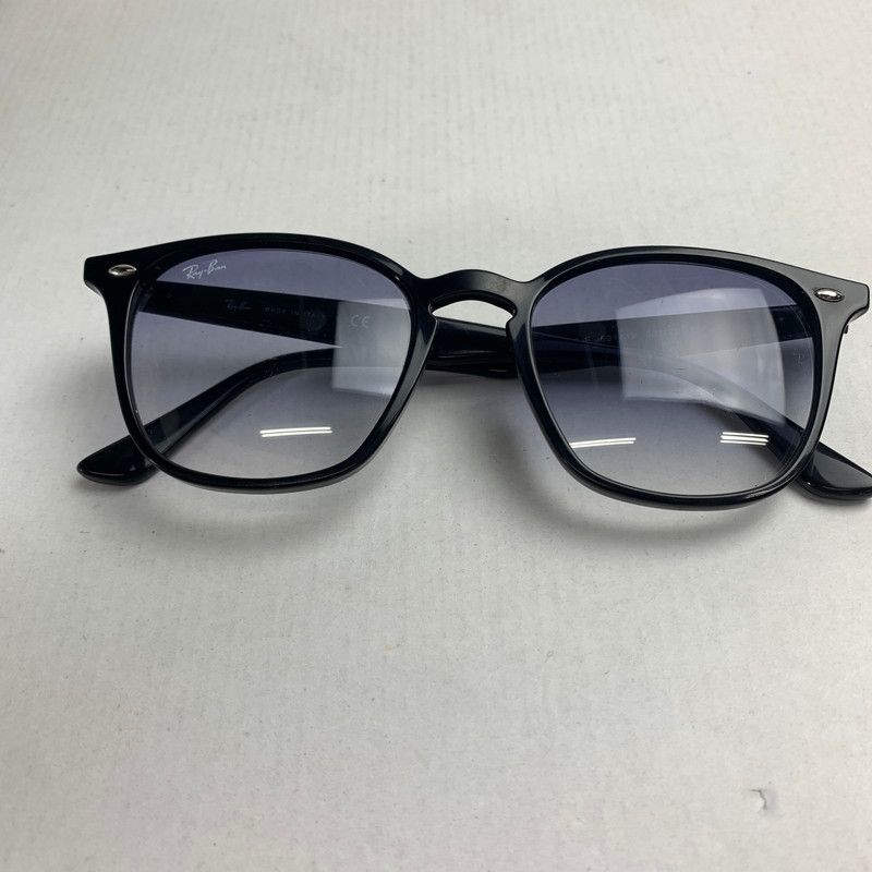 【中古品】 RAY-BAN RB-4258F SUNGLASSES サングラス レイバン カラー：ブラック メンズ 【203-250426 ...