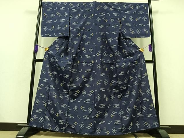 平和屋着物○男性 紬 アンサンブル 長襦袢(袷)セット 亀甲絣 正絹 逸品