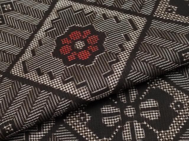 平和屋着物○本場大島紬 龍郷絣 秋名バラ アンサンブル 反端付き 正絹