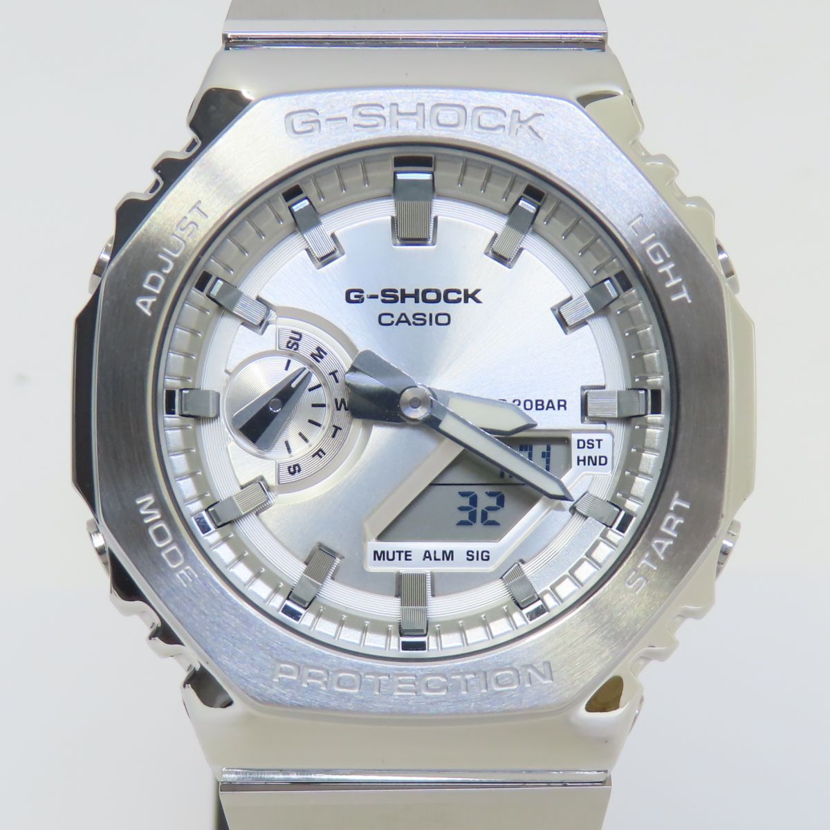 CASIO カシオ G-SHOCK GM-2110D-7AER クオーツ 腕時計 海外モデル ※中古 | Shop at Mercari from Japan! | Buyee