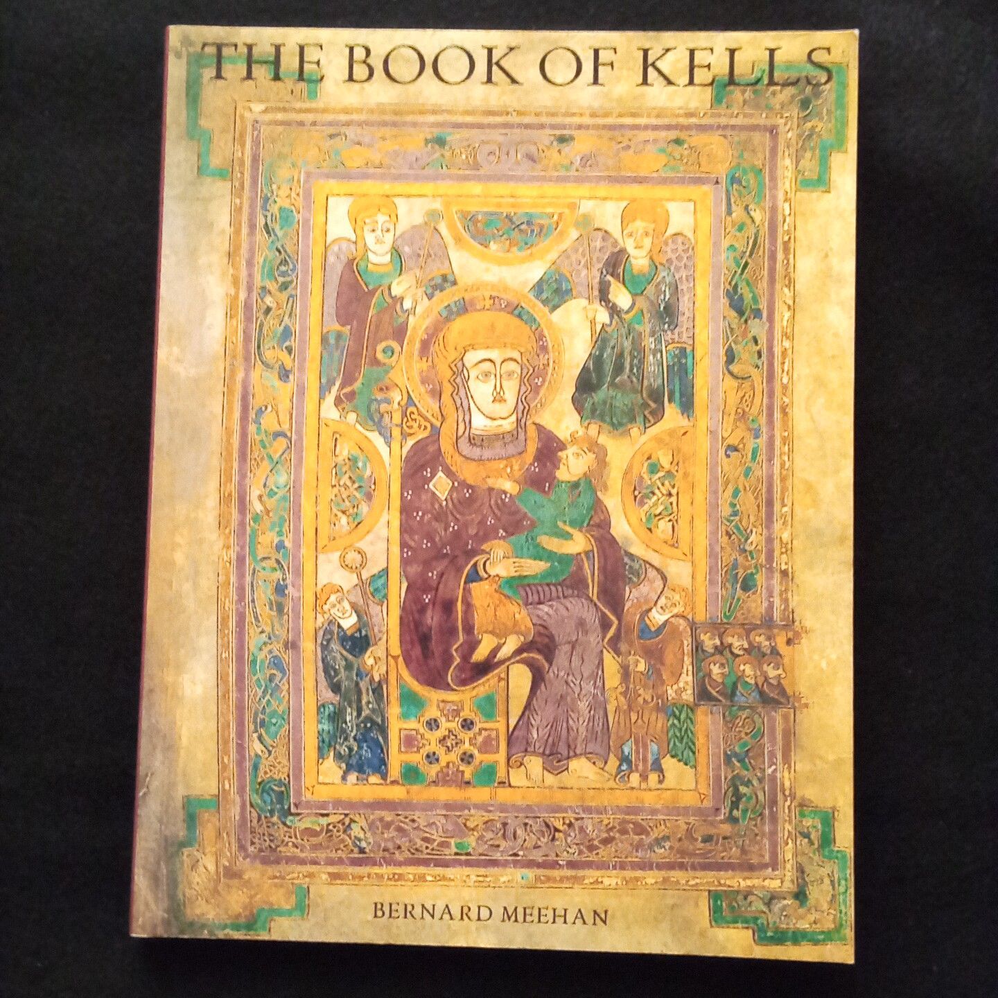THE BOOK OF KELLS 洋書 古本・古書 - メルカリ