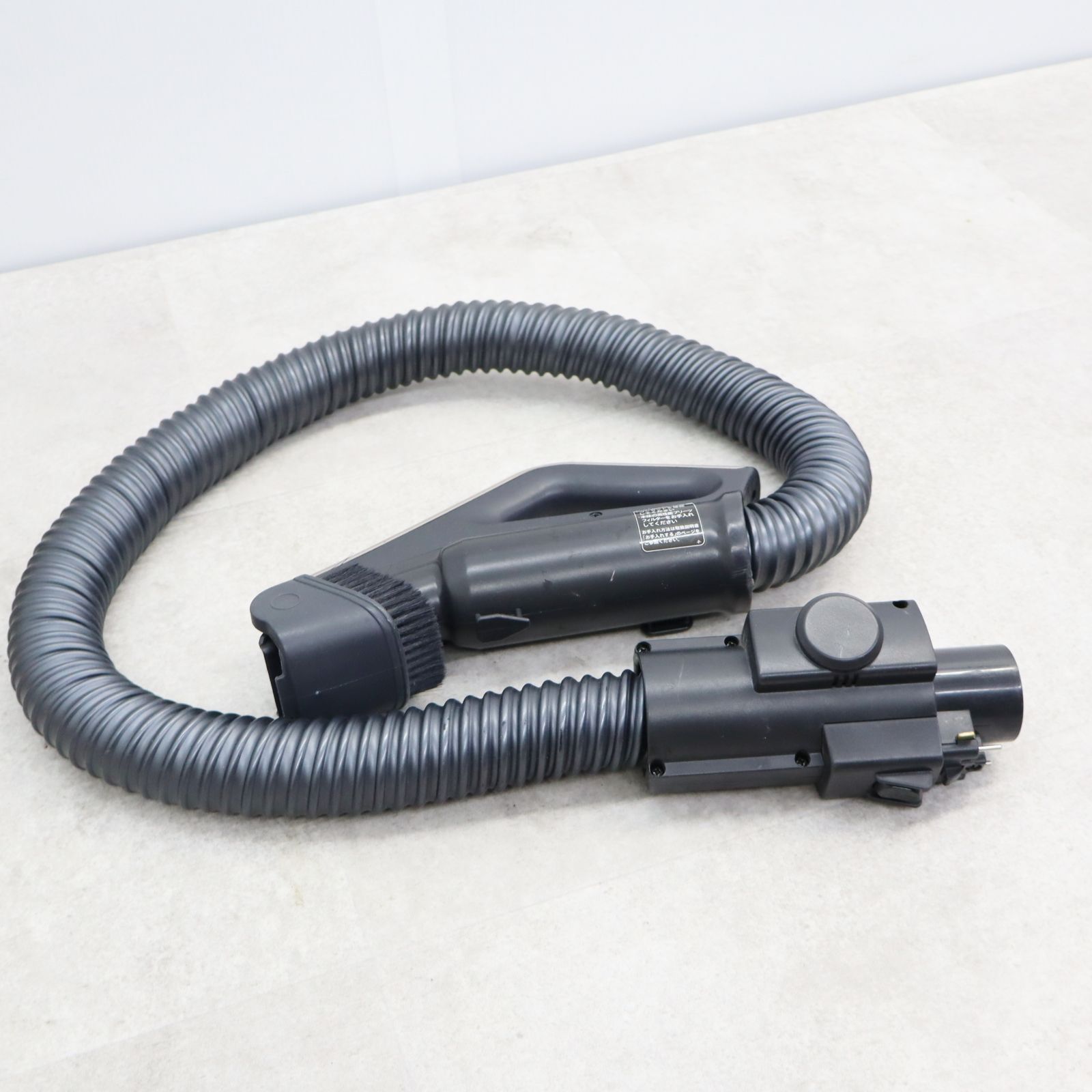 掃除機部品 ｜2段階 遠心分離 サイクロンクリーナー 蛇腹ホース部分｜SHARP シャープ EC-VX700から取り外し ｜ P2058 - メルカリ