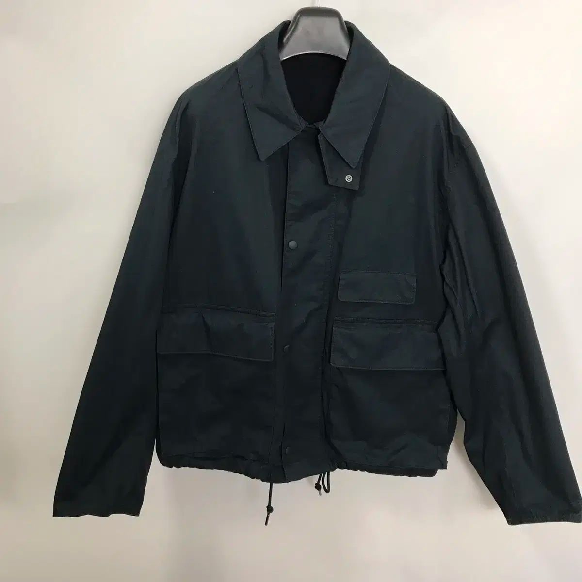 【雷市場（ポンジャン）商品韓国直送】 UNIQLO(ユニクロ) U 22fw ユーティリティショートブルゾン XL - メルカリ